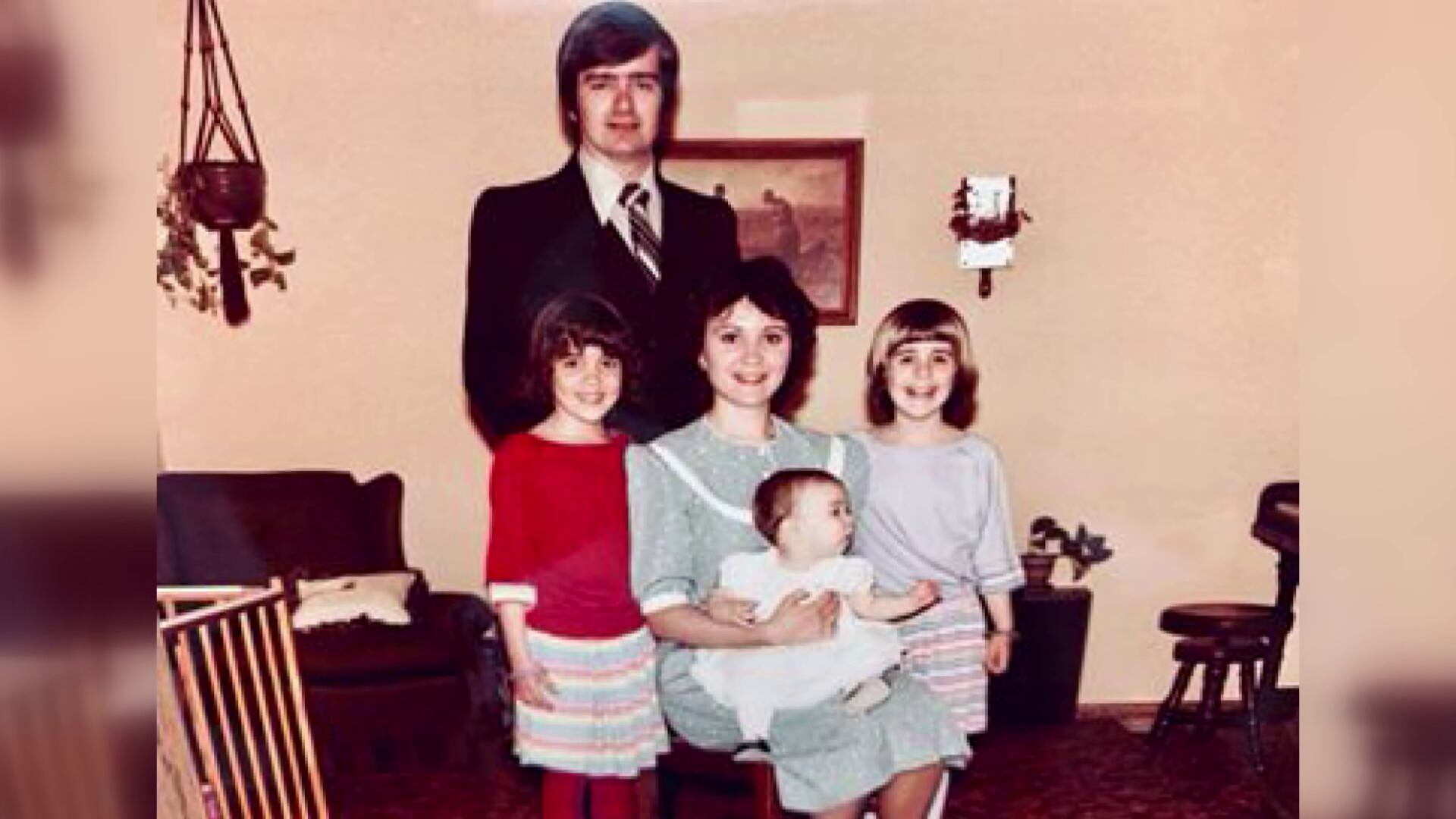 Daughter, detectives still searching for answers 41 years after murder ...