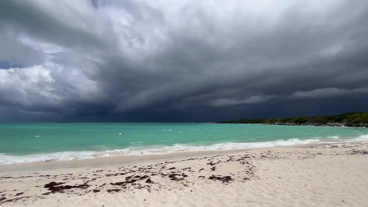 Photos, videos show Hurricane Erin from beach in Bahamas: See them here