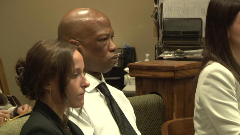 First witnesses take stand on Day 1 of trial for alleged mastermind ...