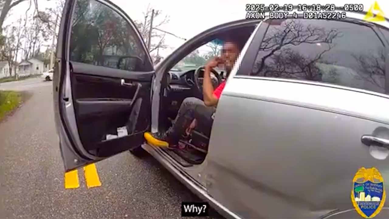 Police officer acquitted after punching and breaking driver’s window ...