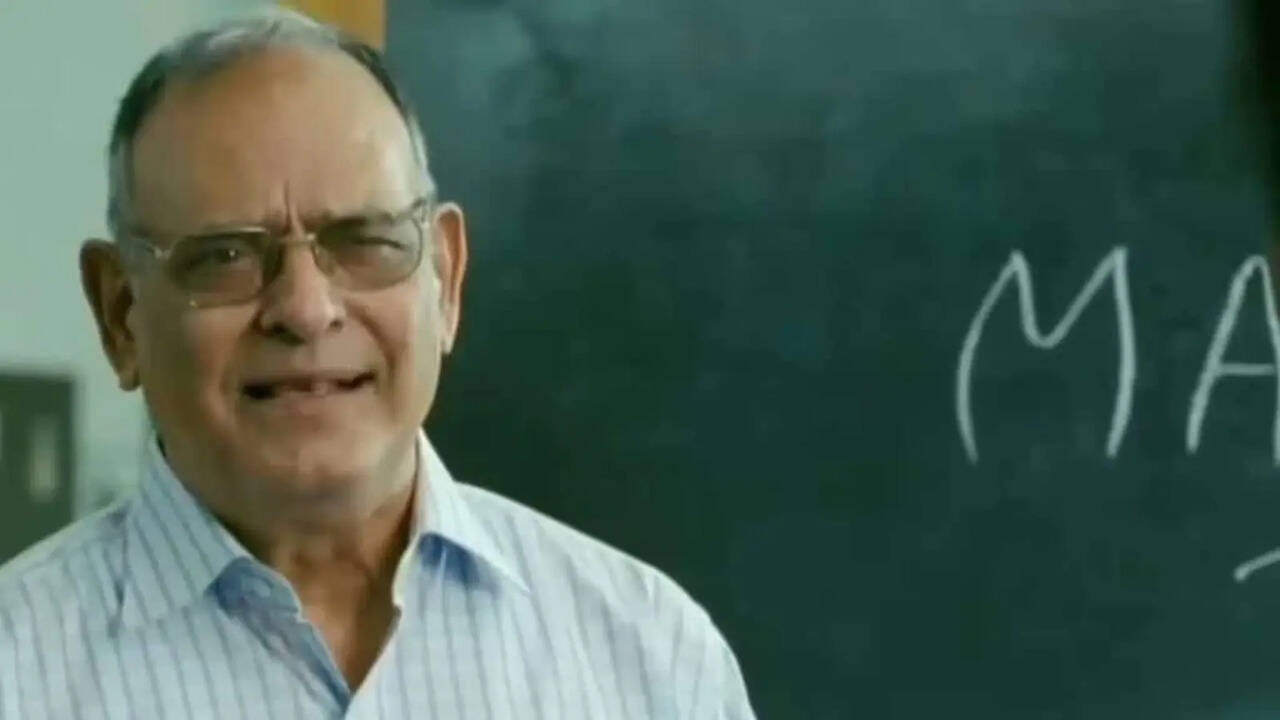 Who is Achyut Potdar? Everything You Should Know About the 3 Idiots ...