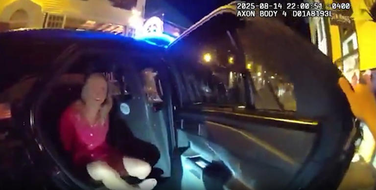 RI prosecutor threatens cops to shut off body cameras while being ...