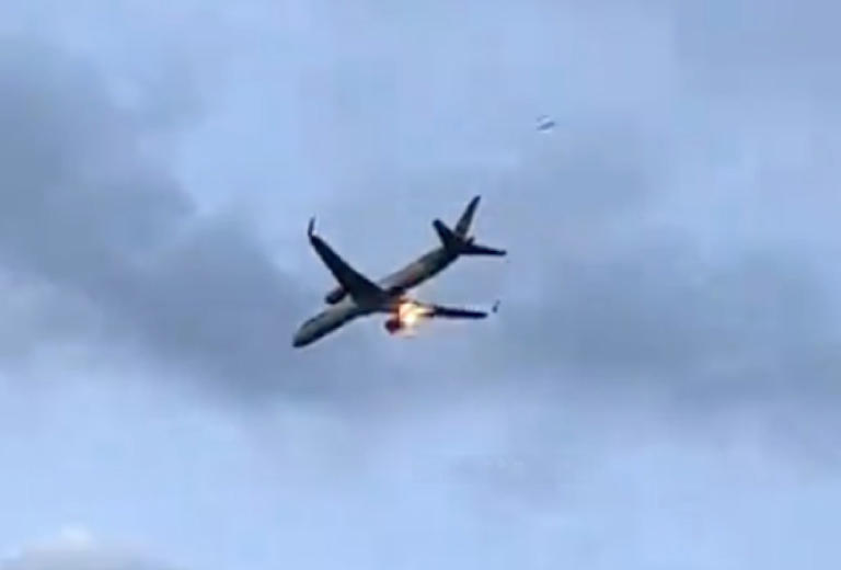 Boeing plane makes emergency landing after engine bursts into flames: ‘I already sent goodbye texts’