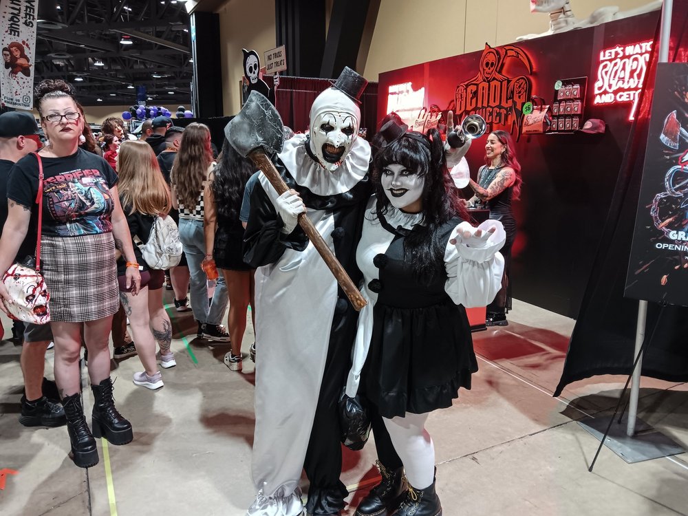 Midsummer Scream 2025 @ Long Beach Convention Center (photos, review)