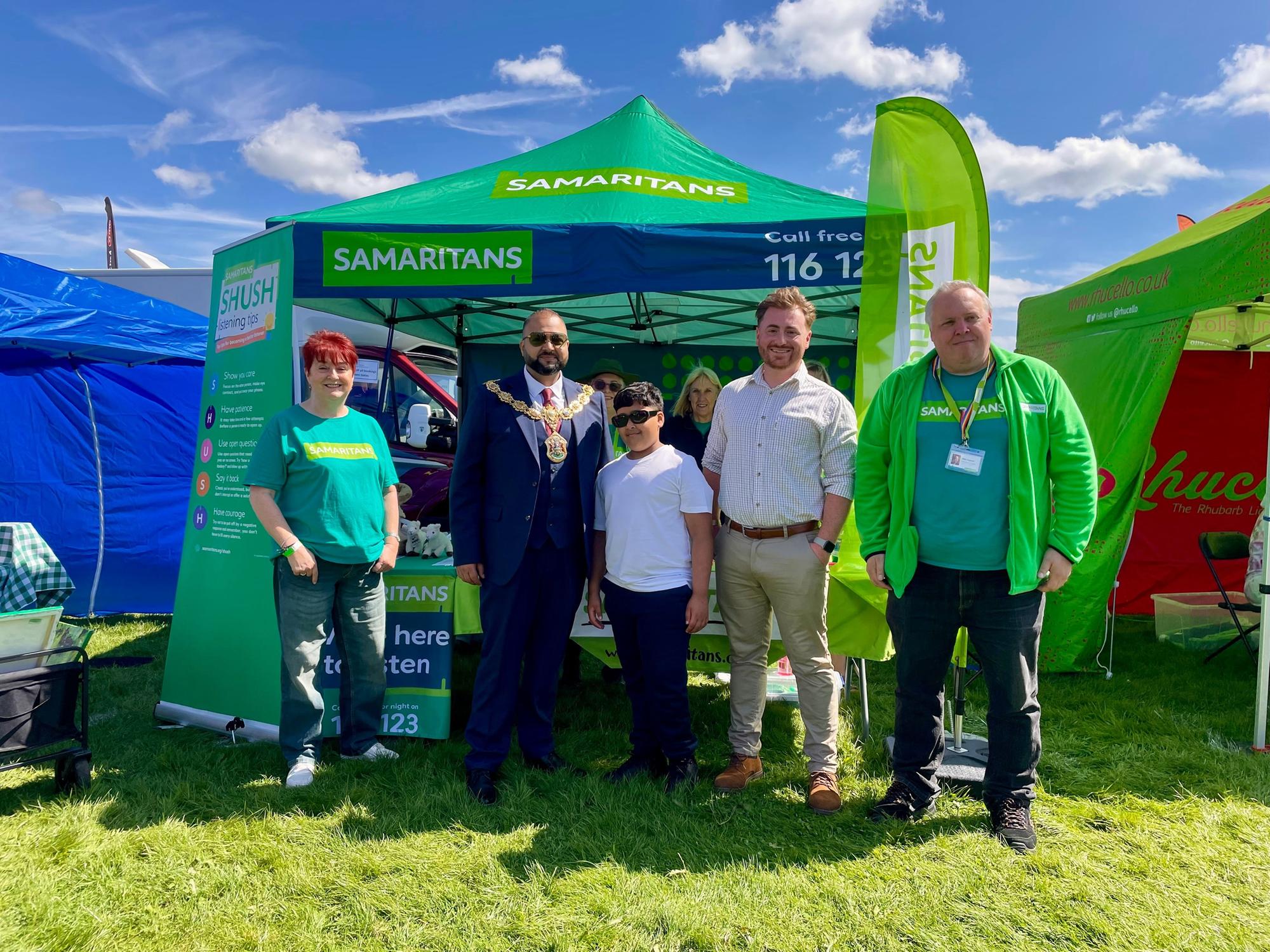 Pendle Samaritans Return to Trawden Show – Welcomed by Mayor and Show Chair