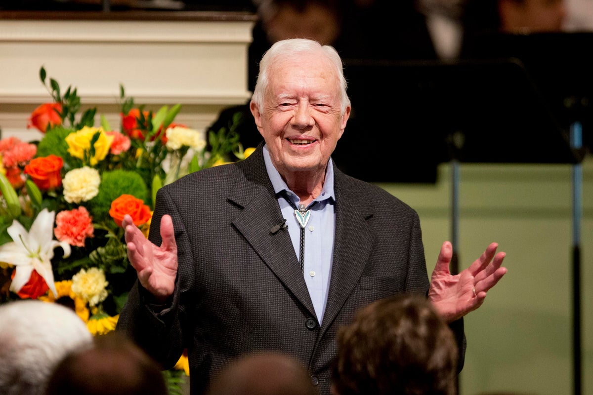 USPS unveils new stamp honoring former President Jimmy Carter