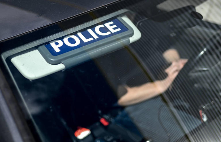 Brest : Une vingtaine d’hommes masqués sèment la terreur dans un bar ...