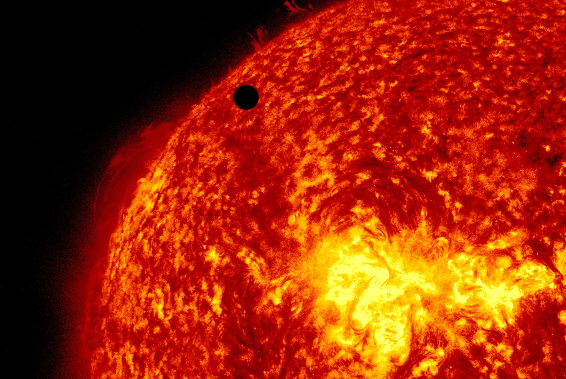 Mysteries about the sun that still baffle science
