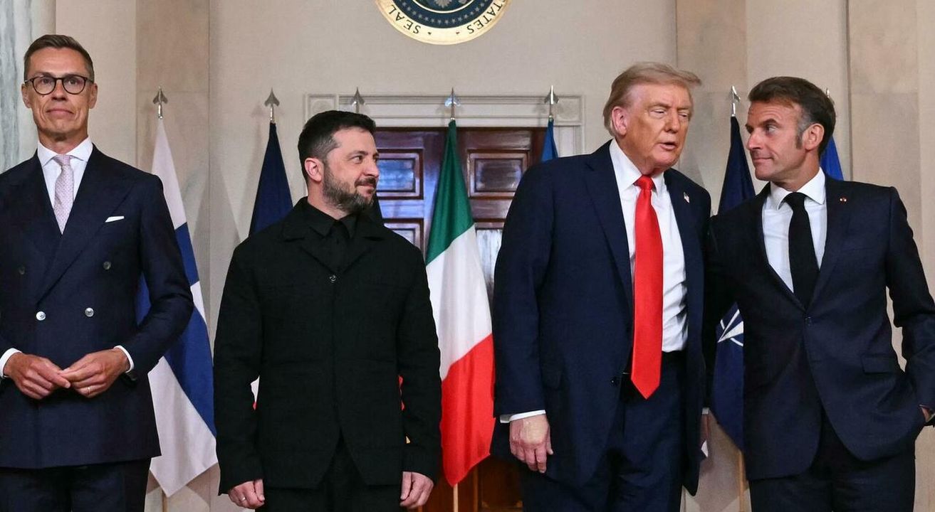 Dal flop alla svolta: perché l’outfit di Zelensky alla Casa Bianca pesa ...