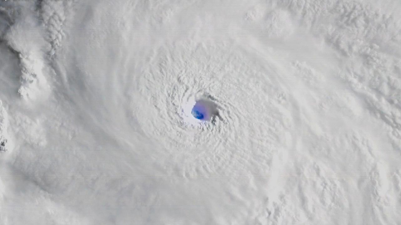 L'ouragan Erin menace la côte est des États-Unis