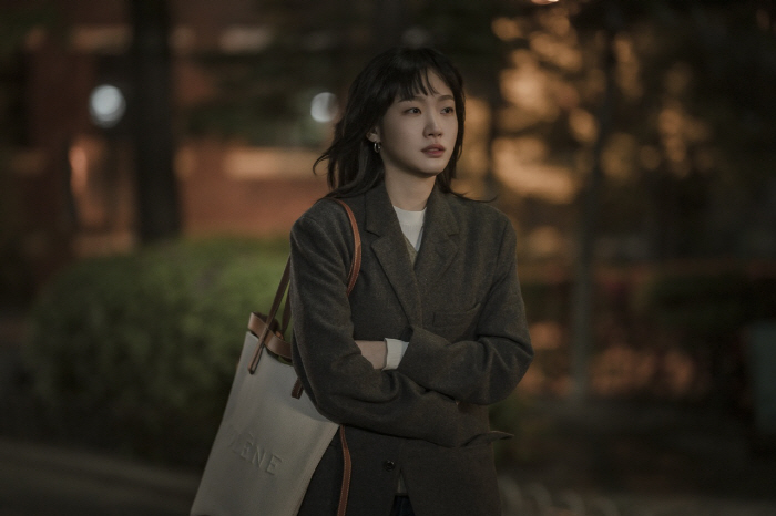 Kim Go-eun and Park Ji-hyun broke up with each other and met again..Eunjung and the performance ...