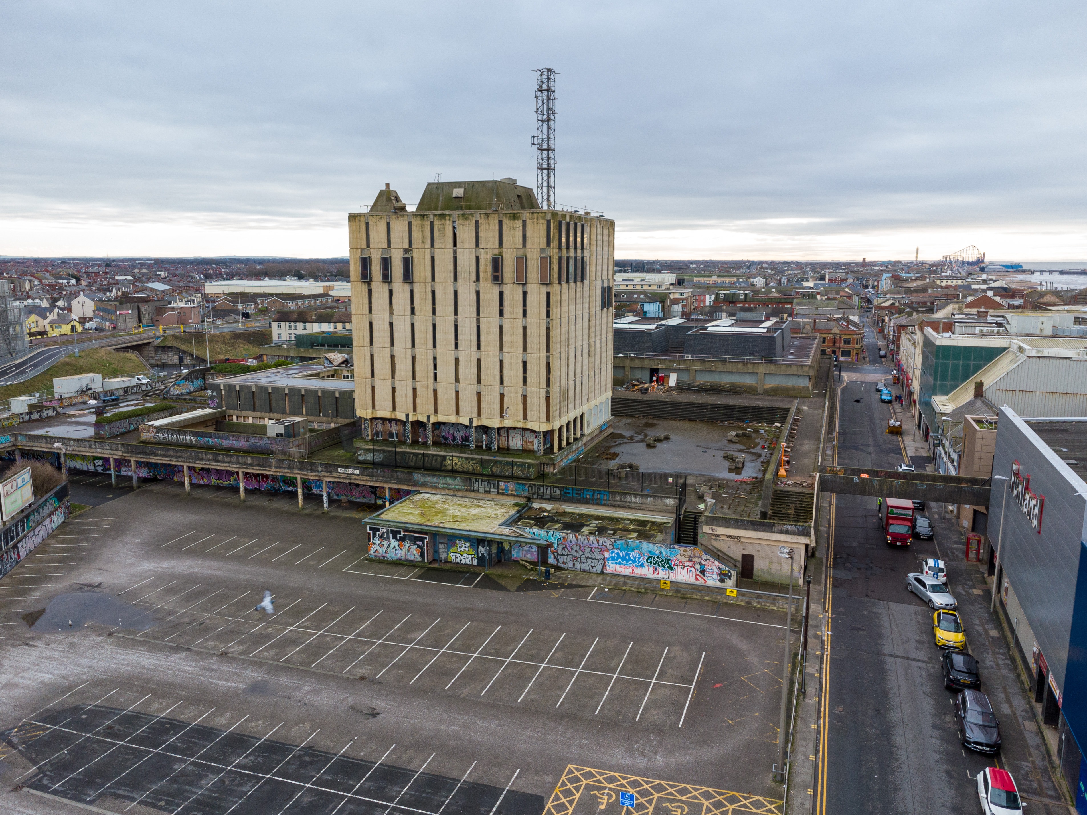 13 of the UK's ugliest buildings that have been demolished or are due ...