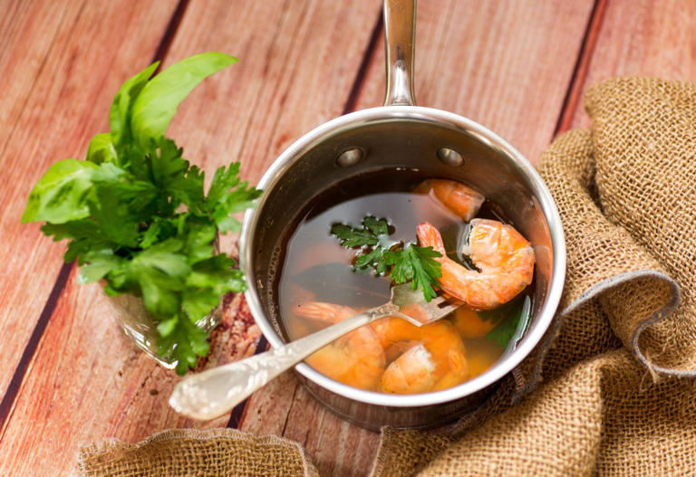 What Makes Shrimp Change From Gray To Pink When Cooked