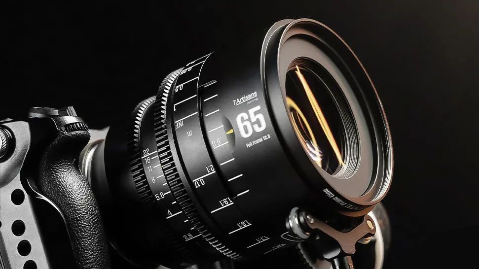 $499 for a cine macro lens? You've got to see what 7Artisans just ...