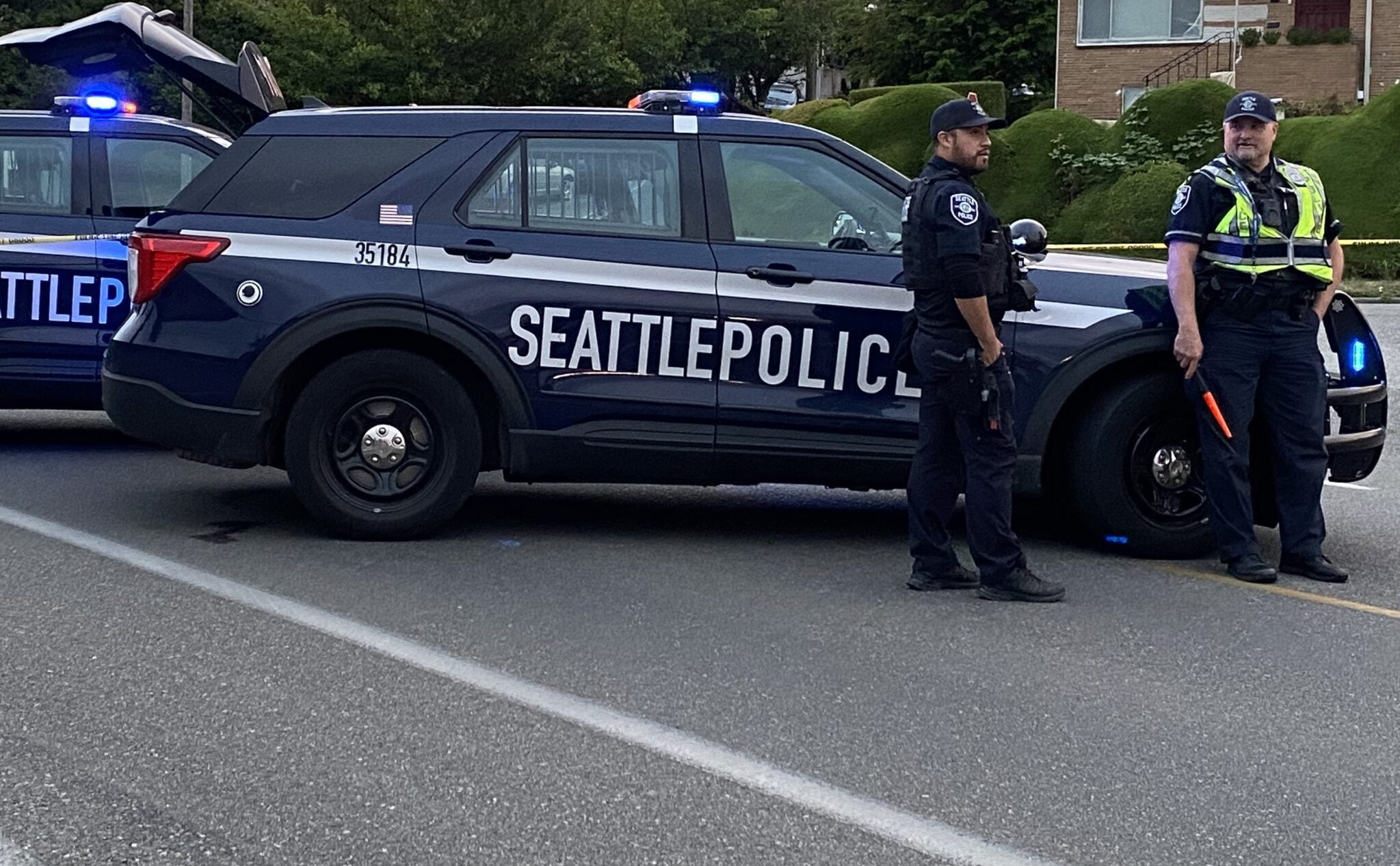 Seattle Police: 70-year-old man killed in head-on collision