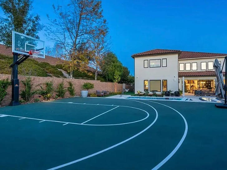 Derek Fisher, Gloria Govan Sell California Mansion for $2.85 Million