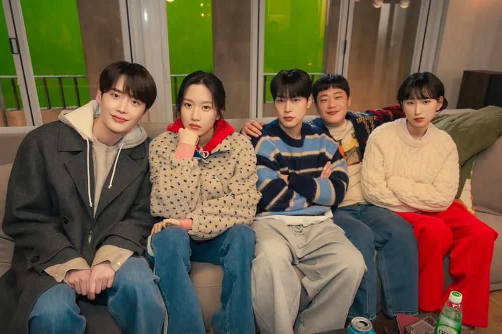 6 Cara Menjaga Persahabatan yang Awet a la Drakor 'Law and the City'