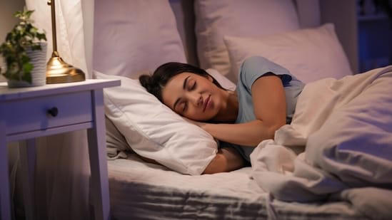 Are you sleeping correctly? Spine surgeon shares 5 best positions to sleep