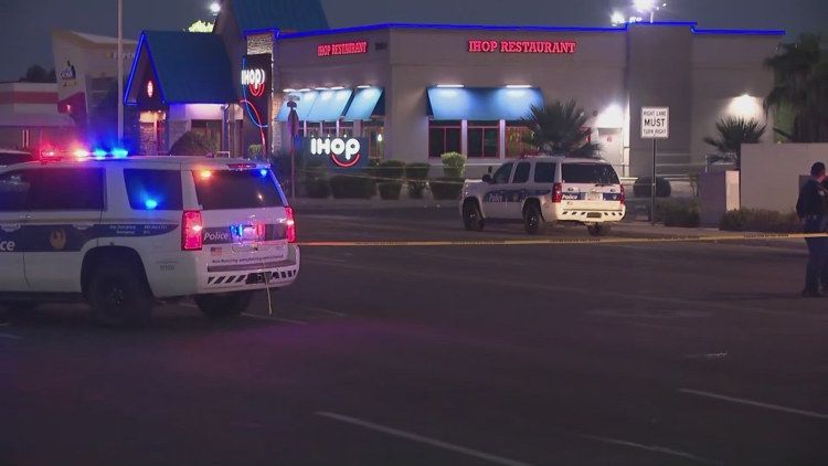 Officer fatally shoots hatchet-wielding man outside Phoenix IHOP ...