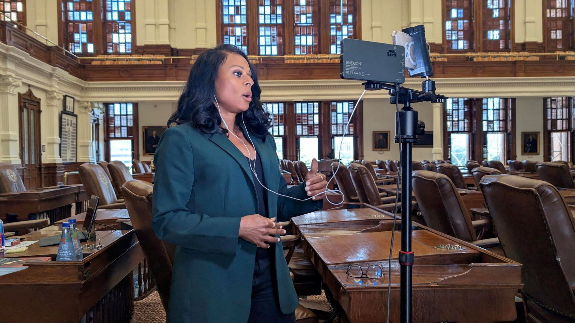 Texas Democrat refuses GOP escort rule; spends night on House floor
