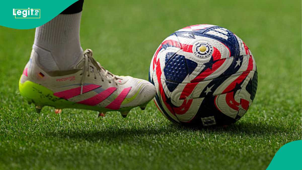 Tragedy hits football as player suddenly collapses and dies on the ...