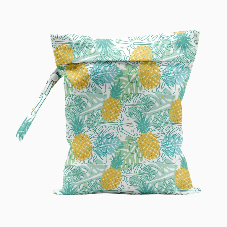 Spend Your Summer Time Playing in the Pool With These 25 Essentials!