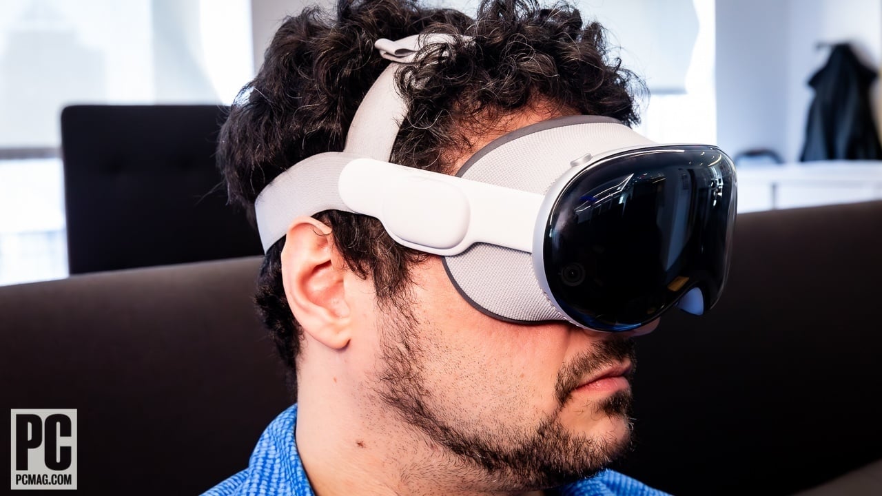 How We Test VR Headsets