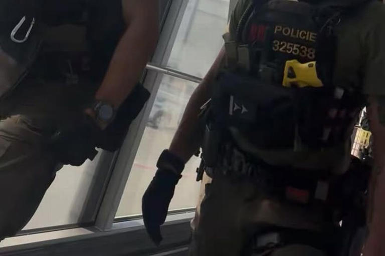 Dramatic images show armed police meeting Jet2 plane following flight ...