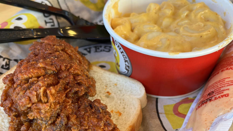 The Best Menu Item At Dave's Hot Chicken Perfects Its Original Tenders
