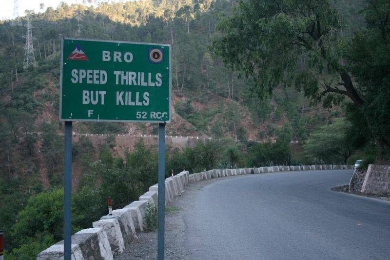 Ridiculous Road Signs Spotted All Over The World