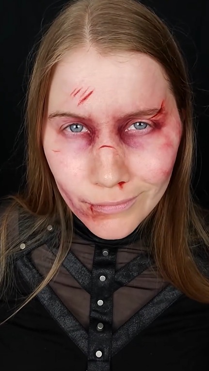 Bar Fight Makeup Tutorial Using Creams and Alcohol Palettes