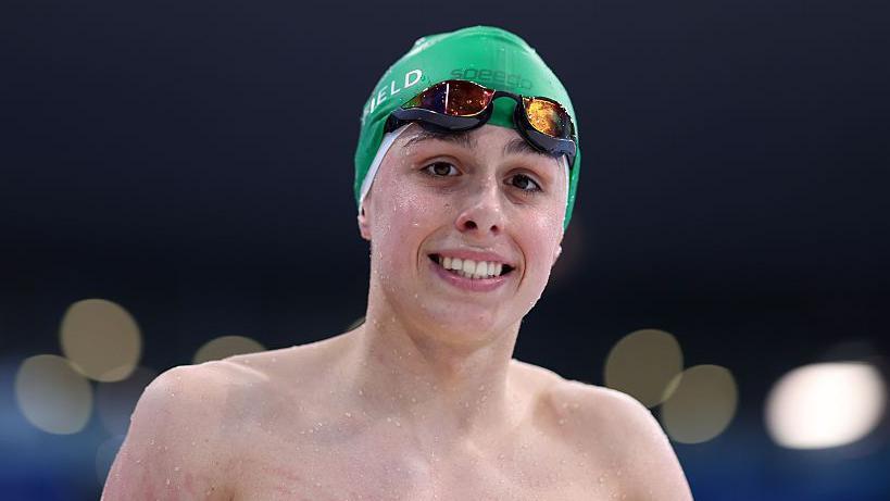 Nowacki eases into World Juniors 100m breaststroke semis