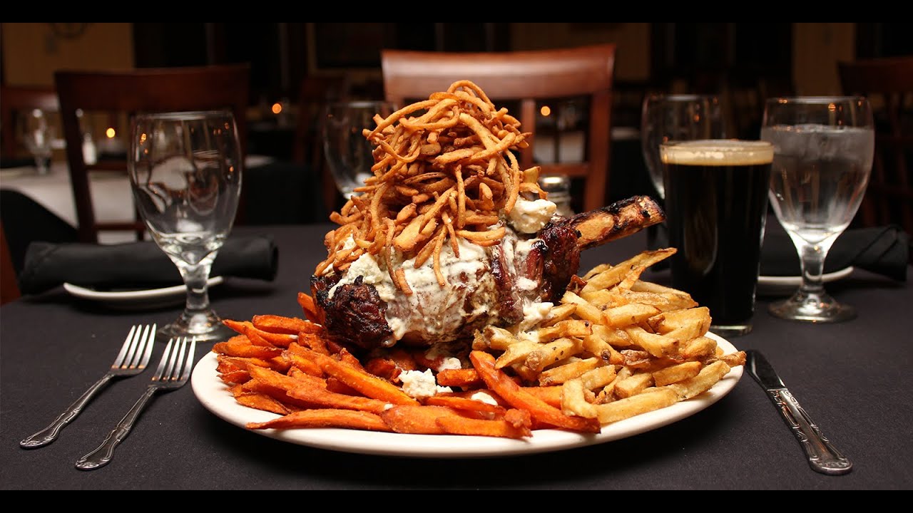 The Legendary “Bone in the Stone” Steak That Destroys Appetites