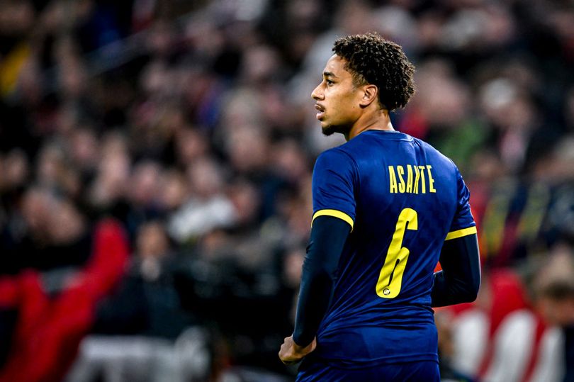 Coventry City seek 'fresh' transfer information on Dutch centre-back
