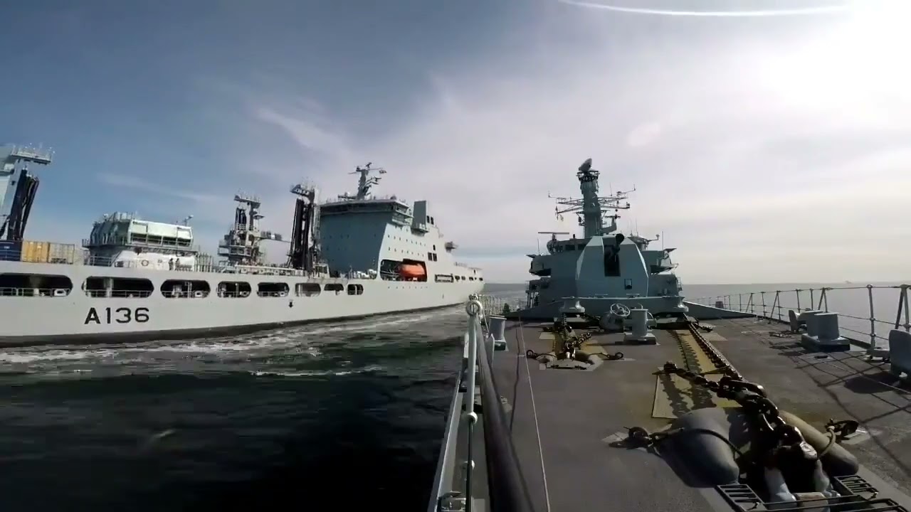 HMS Richmond and RFA Tidespring execute at-sea refueling operation