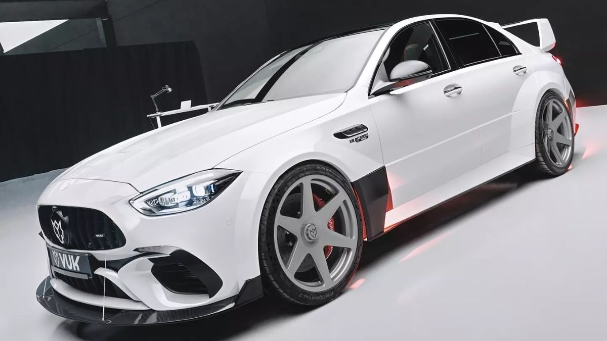 Vuk Manufaktur le mete al C63 el motor V8 que le faltaba y un alerón ...