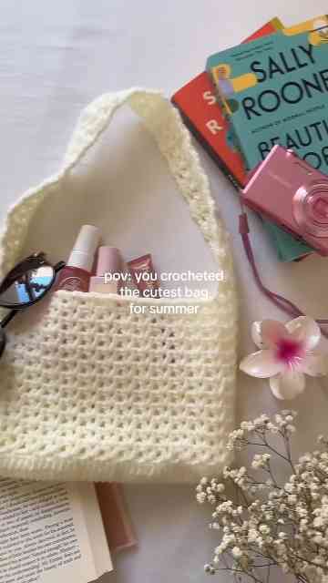Easy Crochet Bag for the Perfect Beach or Market Day