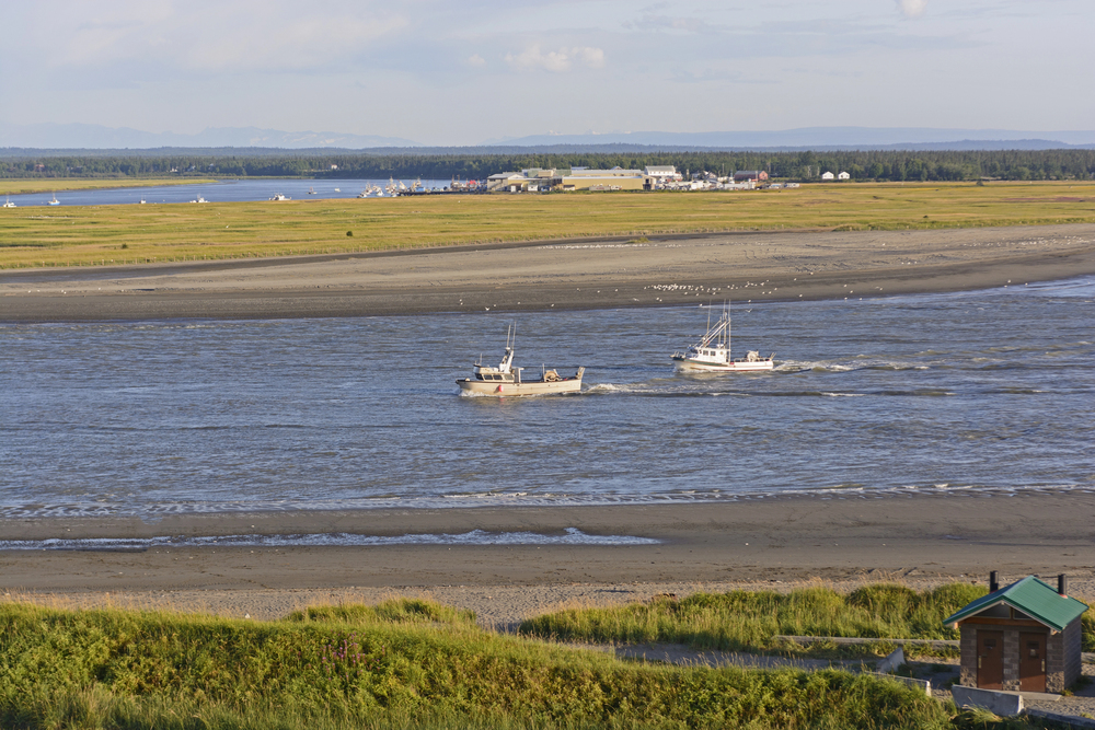 19 fishing spots to try in Alaska