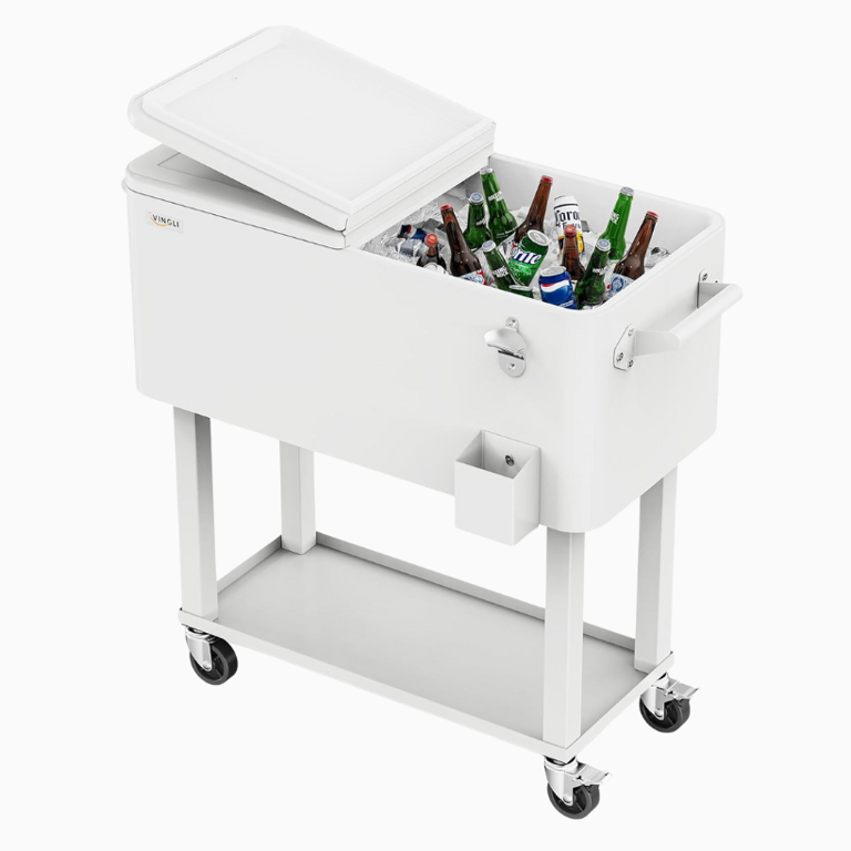 Spend Your Summer Time Playing in the Pool With These 25 Essentials!