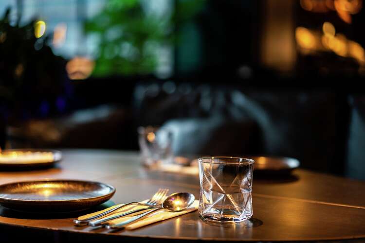 YouTube foodies' table struck by vehicle while eating at Houston restaurant