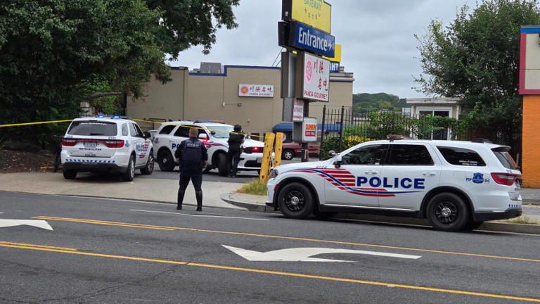 Barricade incident in Northeast DC led to hours-long road closures