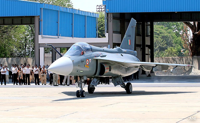 Amid Tariff Row, India Set To Sign $1 Billion Fighter Jet Engine Deal ...