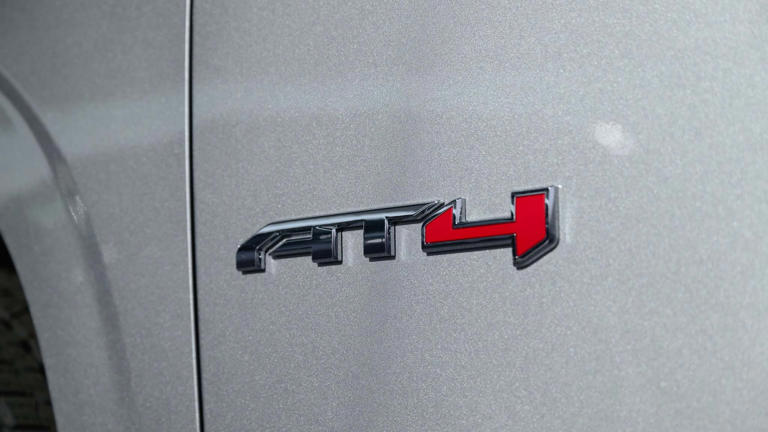 First Look! The New 2025 GMC Yukon Puts Its Ultimate Foot Forward