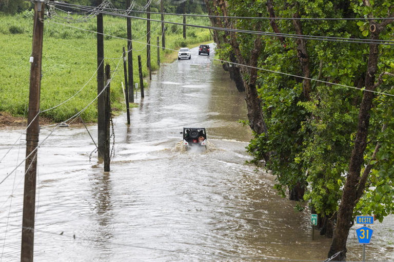 Hurricane Erin 2025 tracker updates: Satellite images show storm's path