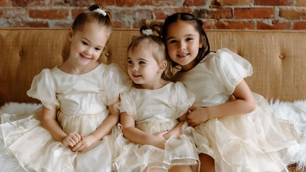 Details released on Decker sisters crime scene; father Travis remains ...