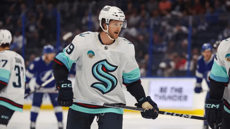 Canadiens trade idea lands former 40 goal scorer