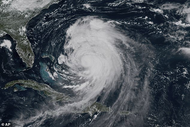 Life-threatening storm warnings issued as Hurricane Erin moves toward ...