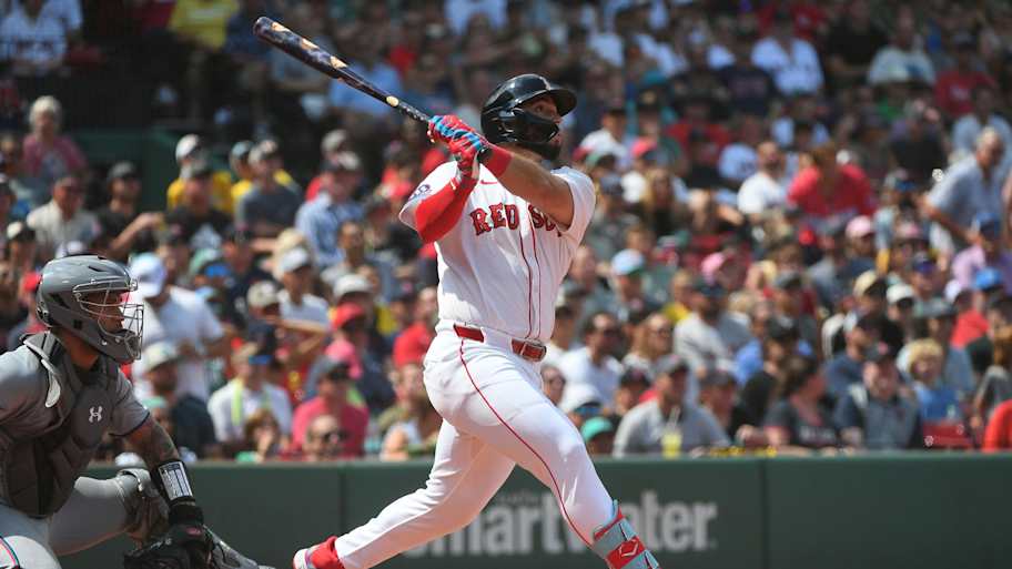 Red Sox Assess Wilyer Abreu Injury Scare; Potential Return
