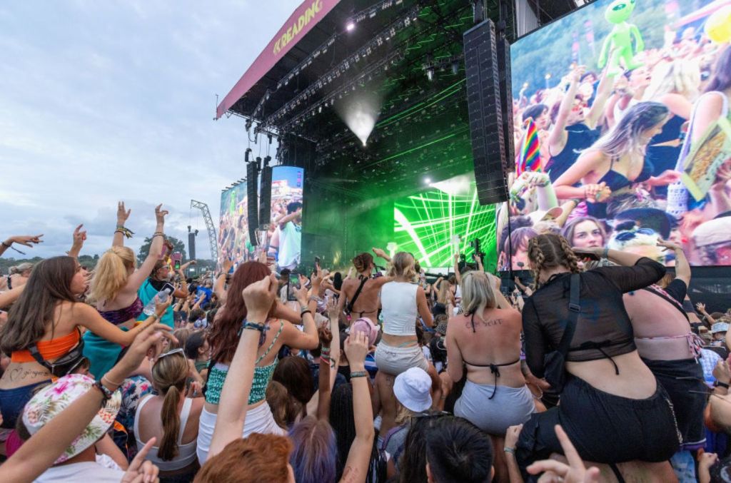 How to Stream Travis Scott, Chappell Roan and Other Performances During ...