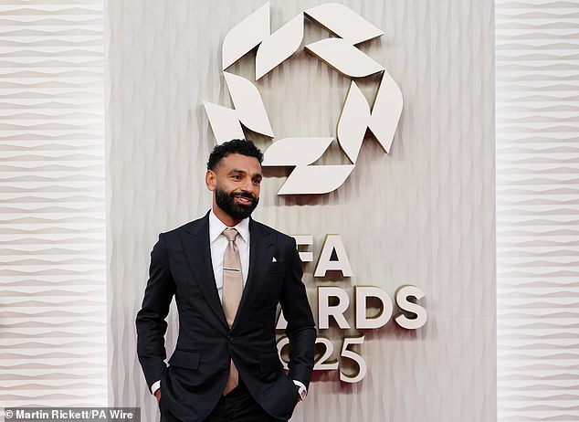 Premier League royalty arrive for the PFA awards in Manchester with Mo ...